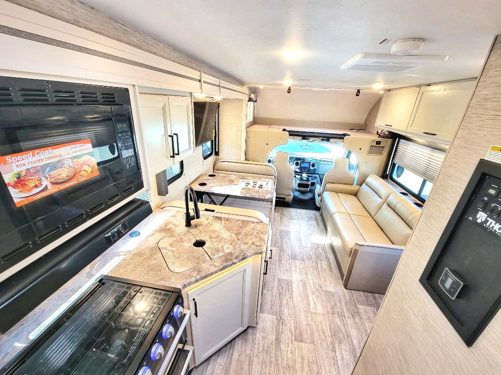 Vehicle Details | RV, motorhome, travel trailer, and tent camper ...