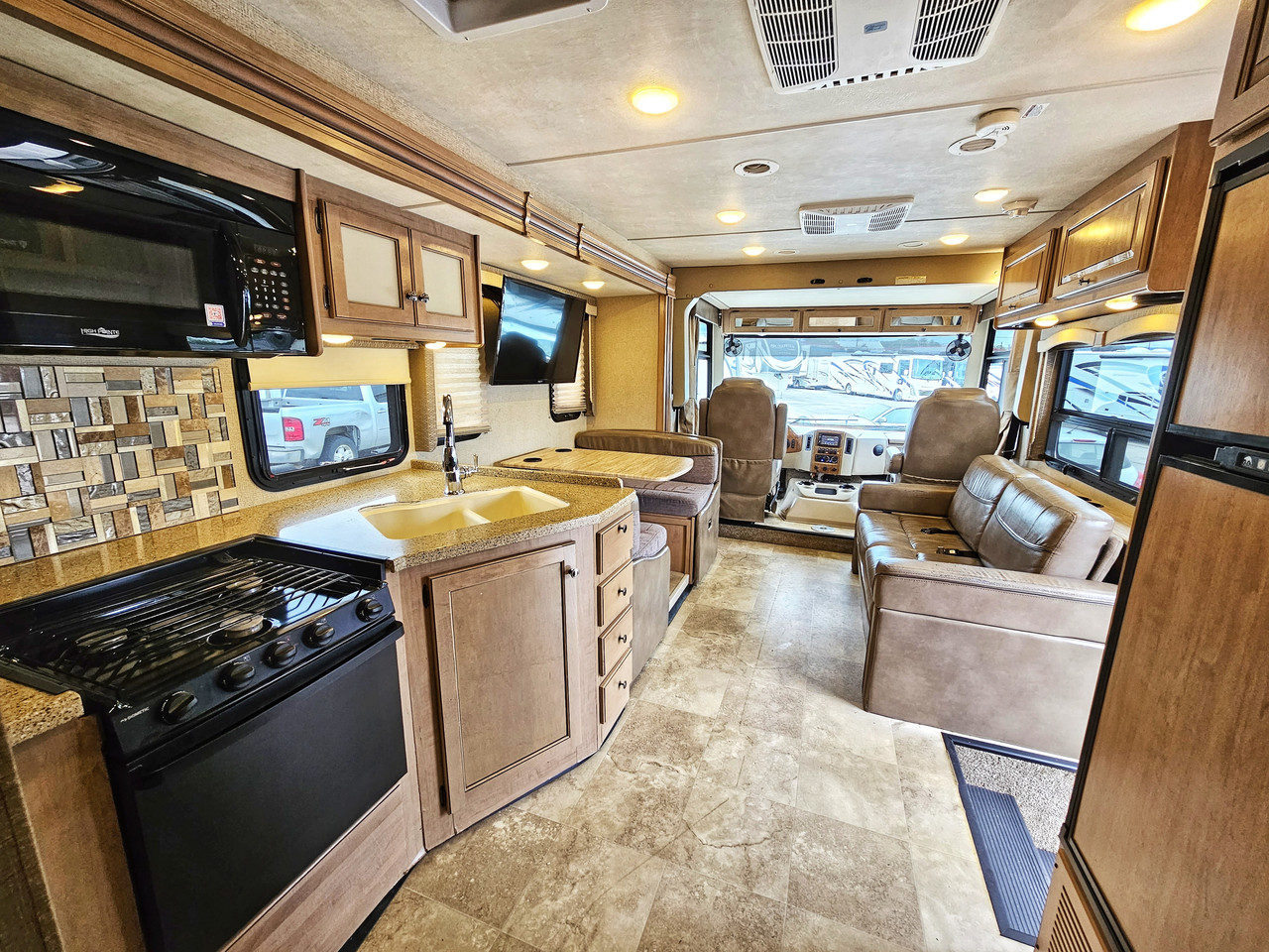 Vehicle Details | RV, motorhome, travel trailer, and tent camper ...