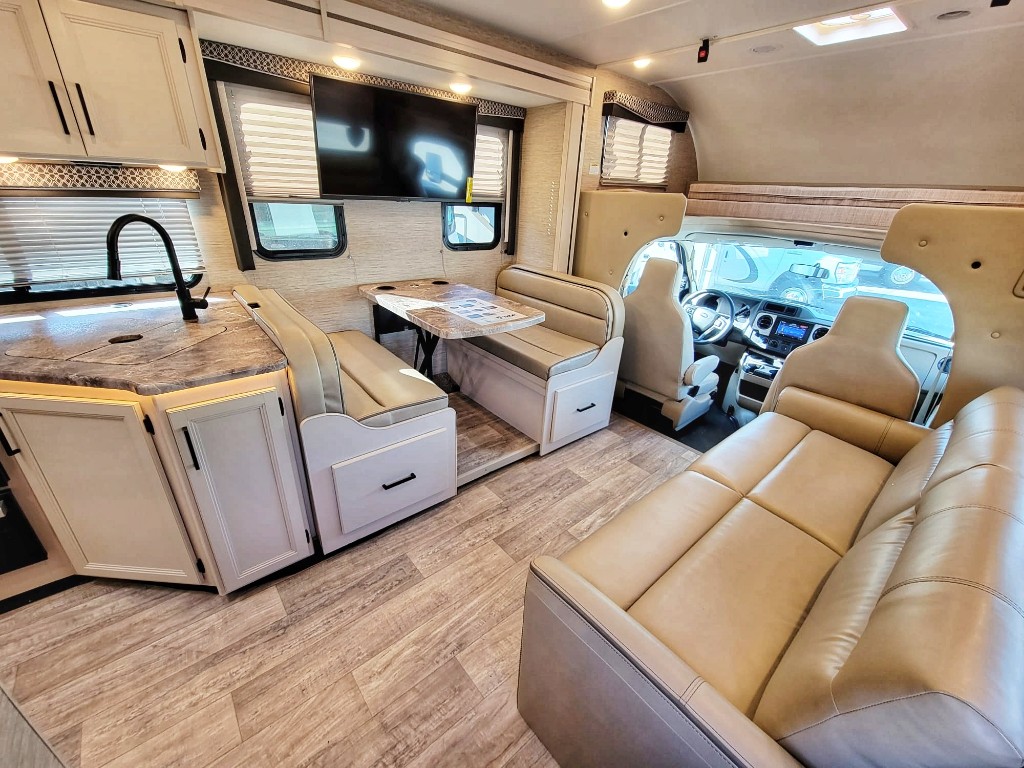 Vehicle Details | RV, motorhome, travel trailer, and tent camper ...